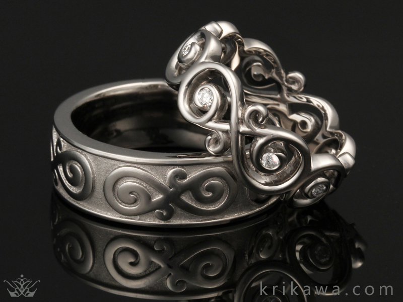 Infinity Symbol Rings